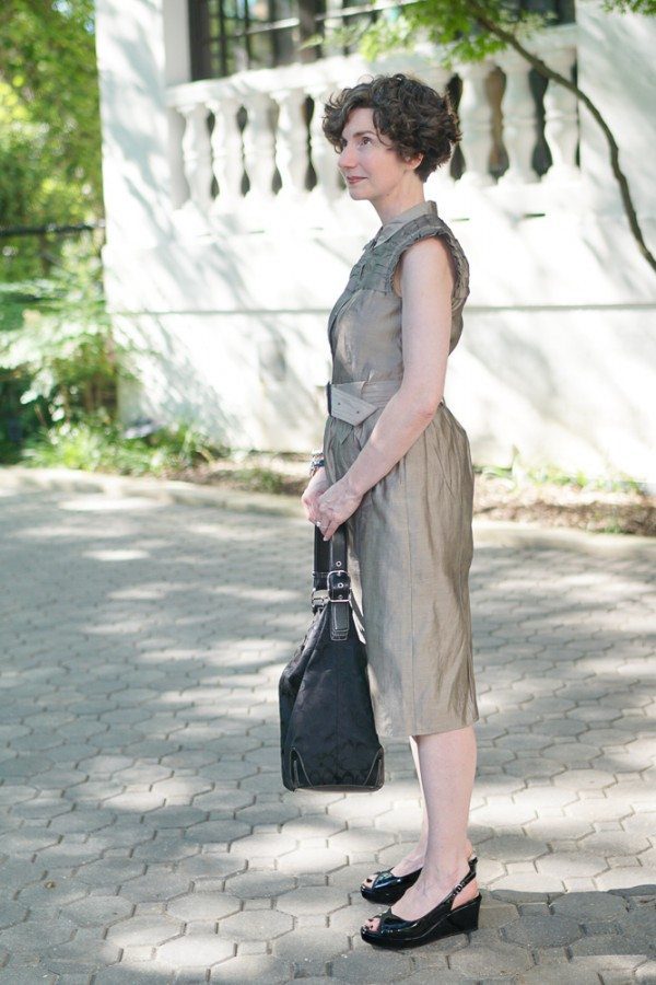 The Utility Dress: Part One of a Three Part Series – The Directrice